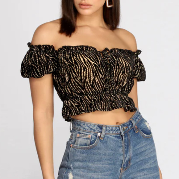 Windsor | Tops | Windsor S Black Zebra Print Velvet Puff Sleeve Off Shoulder Ruffle Crop Top ...